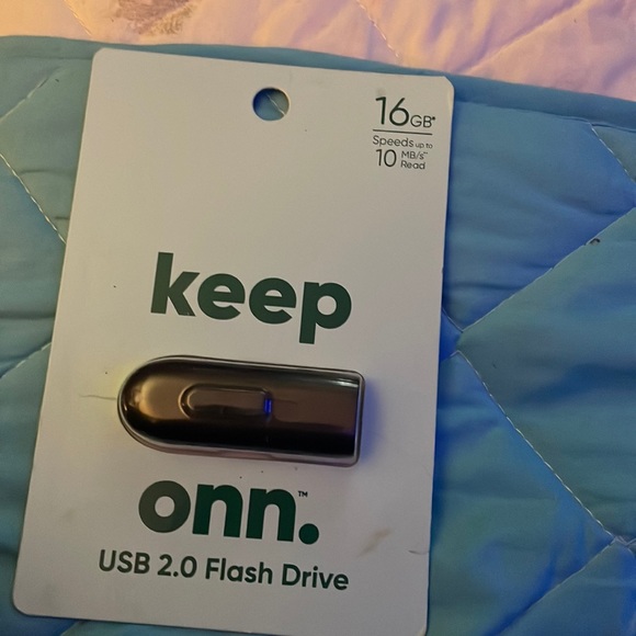 Onn | Media | Usb 2 Flash Drive 6 Gb Capacity | Poshmark